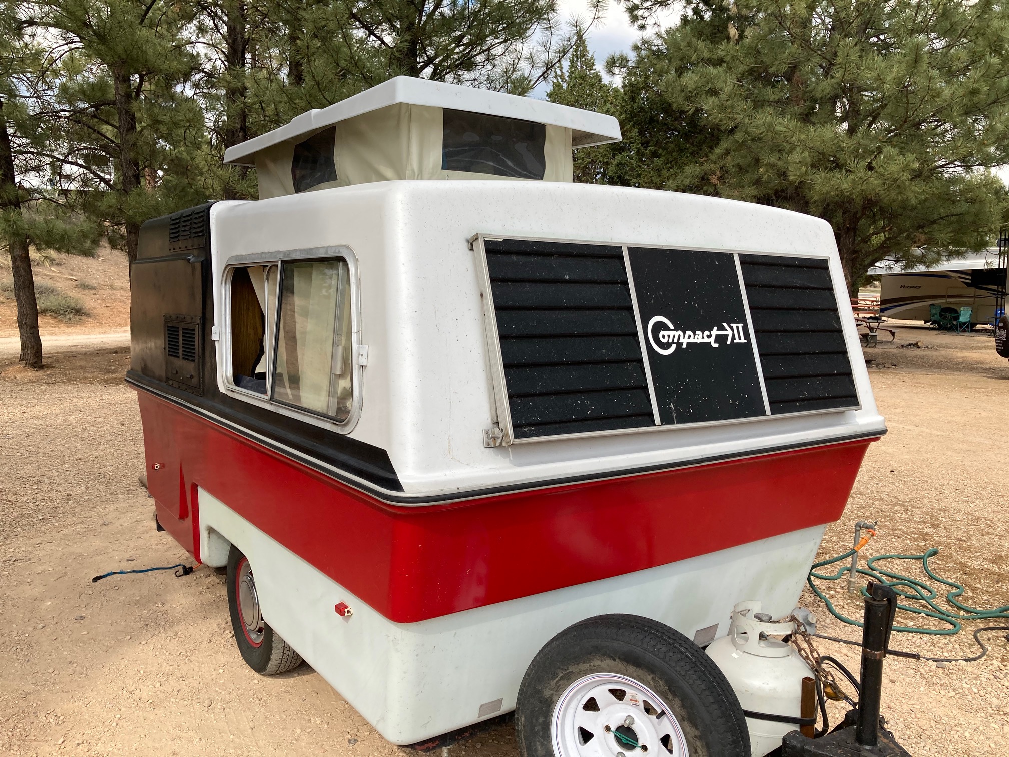 Hunter Compact Fiberglass Campers – A history of the Hunter Compact ...